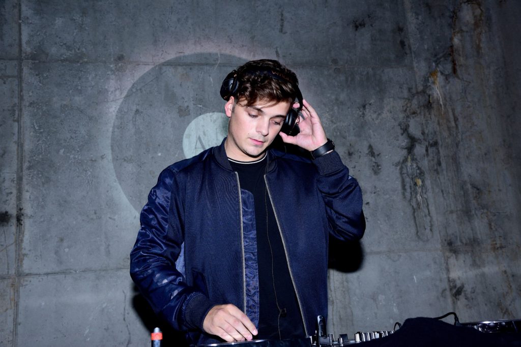 Martin Garrix Cancels All Live Shows due to Ankle Injury